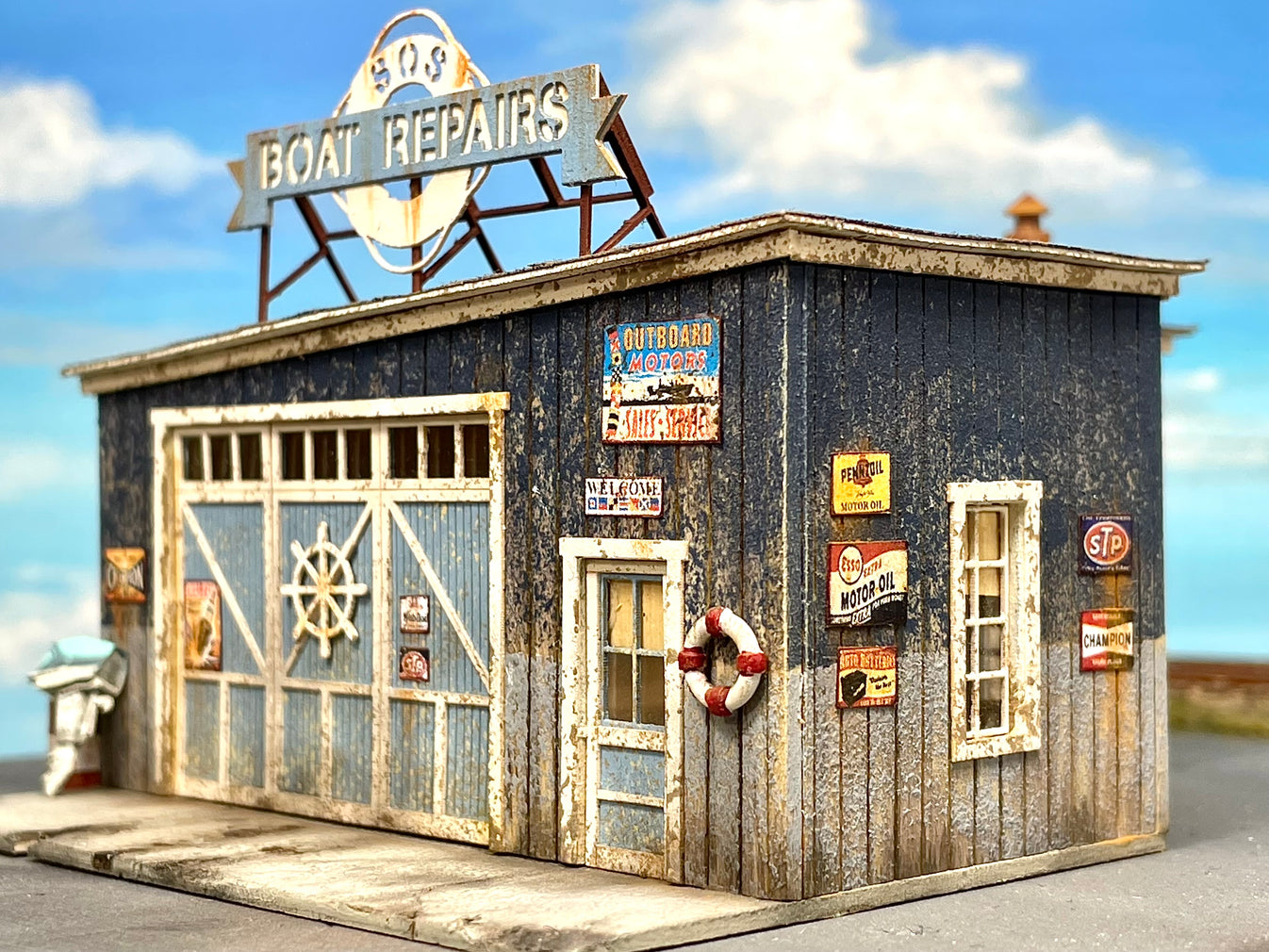 HO Scale SOS Boat Repairs – Jason Jensen Trains