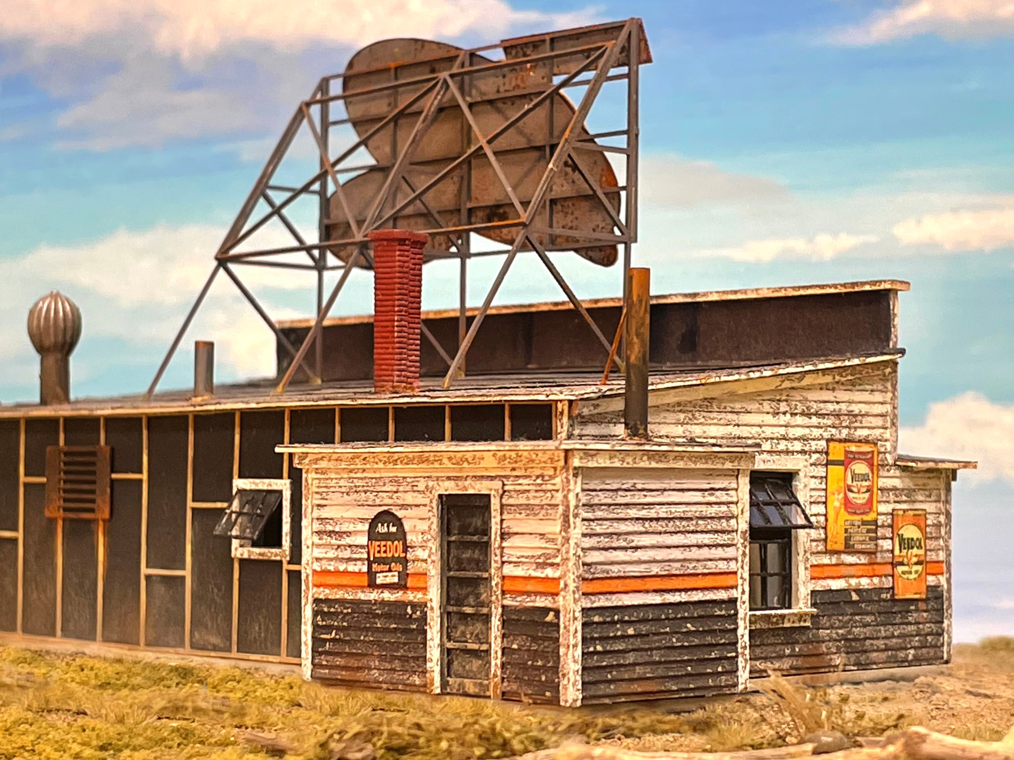 HO Scale- Fast Eddie's Oil Change – Jason Jensen Trains